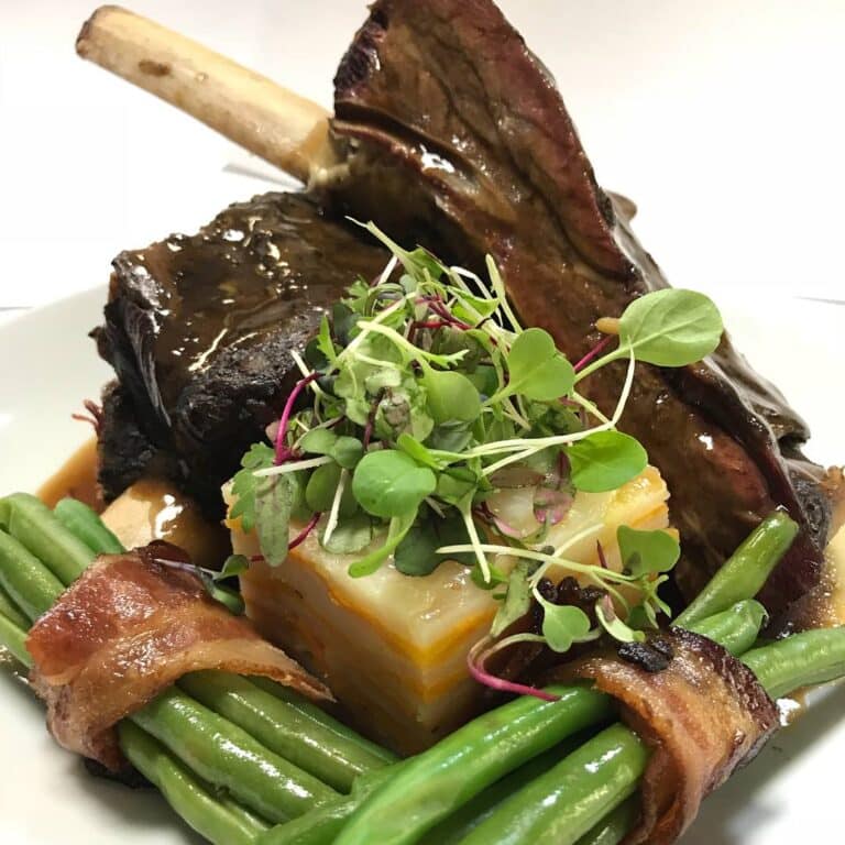 Dinner Menu - Hurricane Hanks Grill and Bar